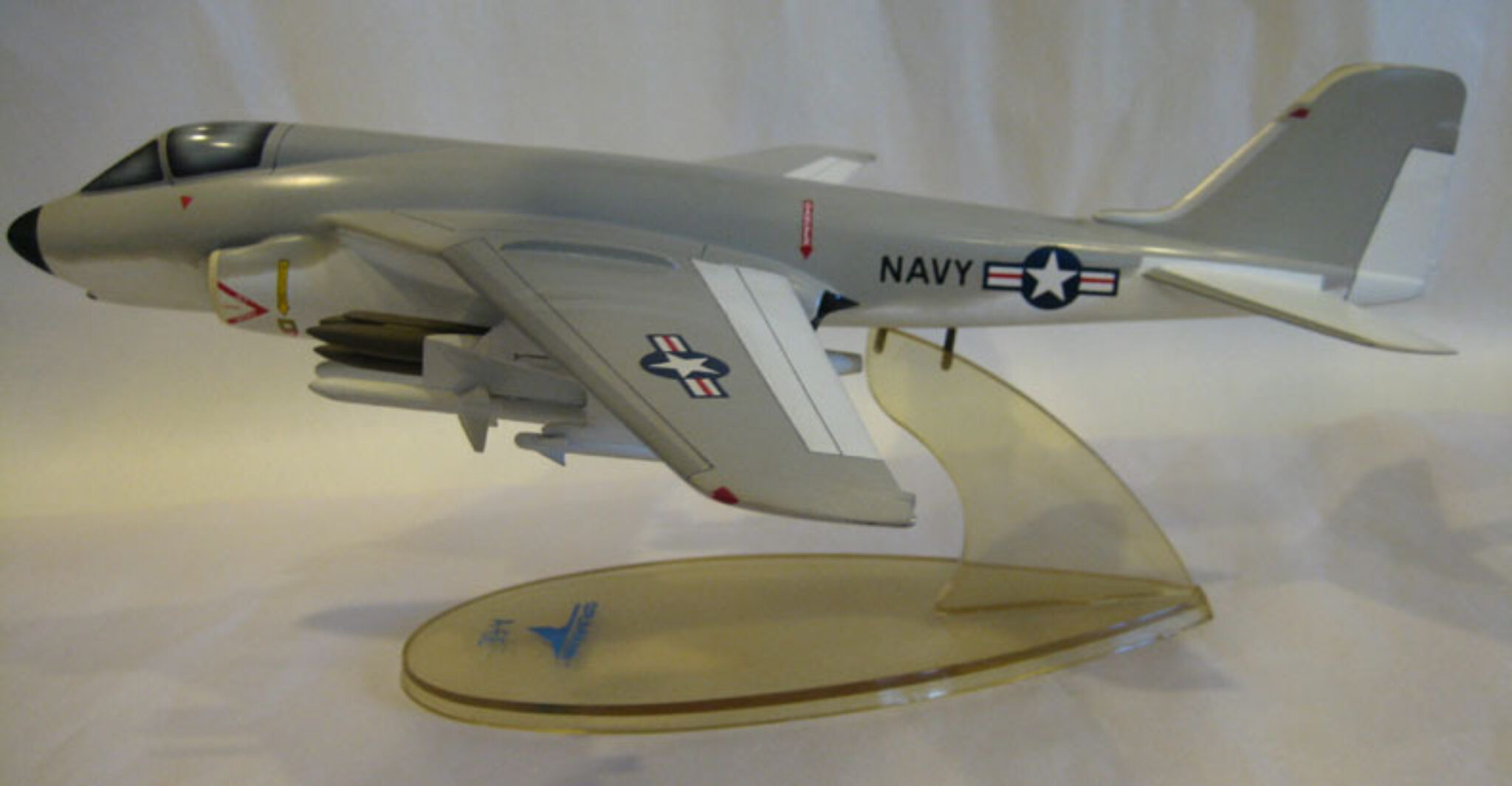 Проект палубного ударного самолета Grumman Design 128G-12. США ...